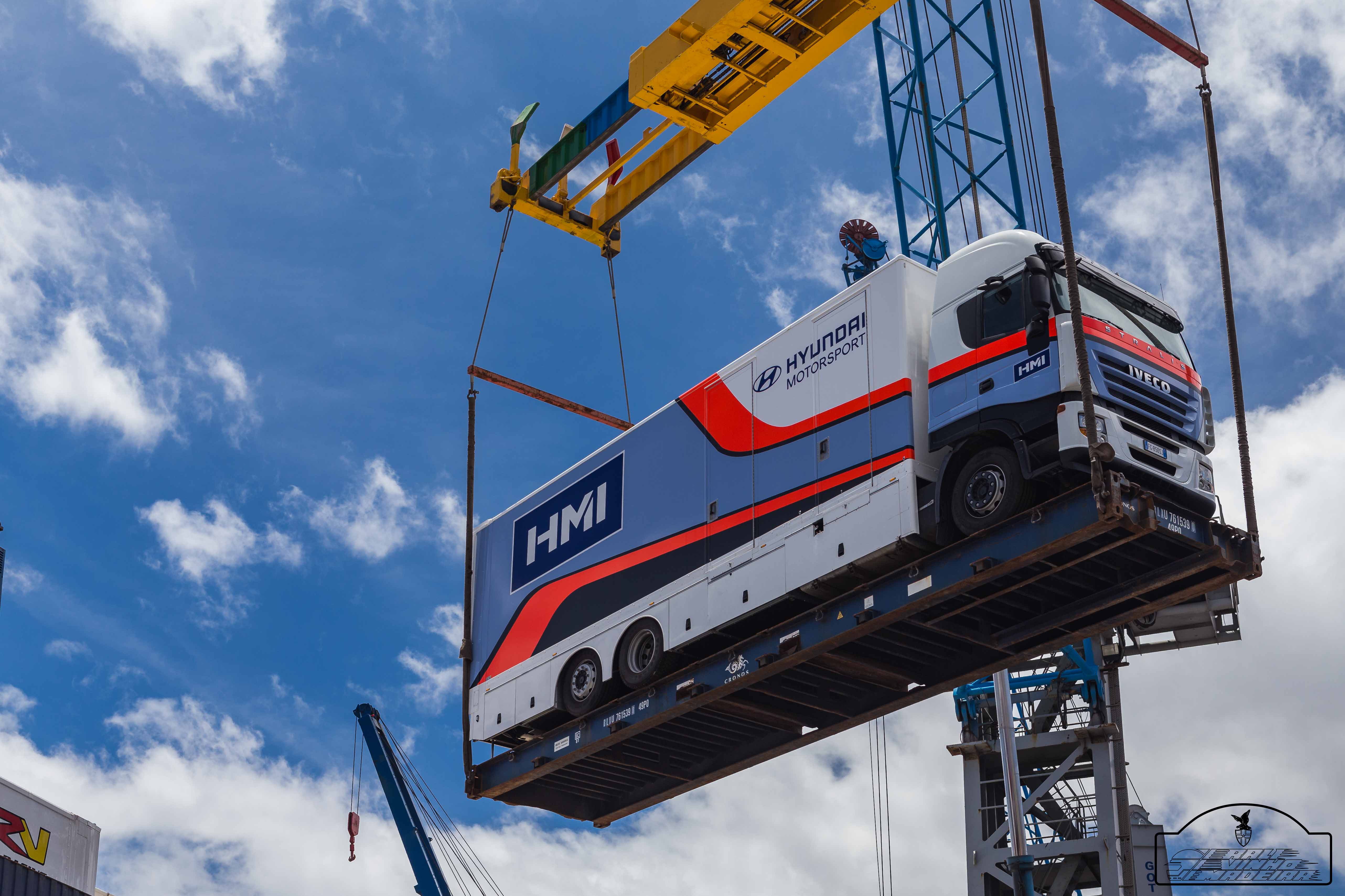 Disembarkation of RVM Vehicles at the Port of Caniçal | Rali Vinho Madeira